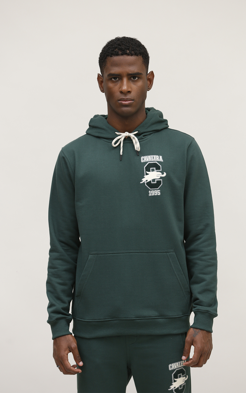 Confira Moletons e Jaquetas Masculinas - Cavalera